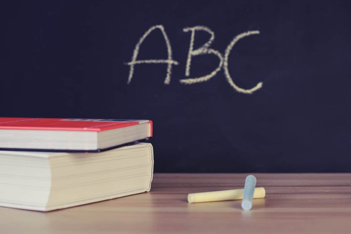 5 Reasons Why French is Easy to Learn - Frenchplanations